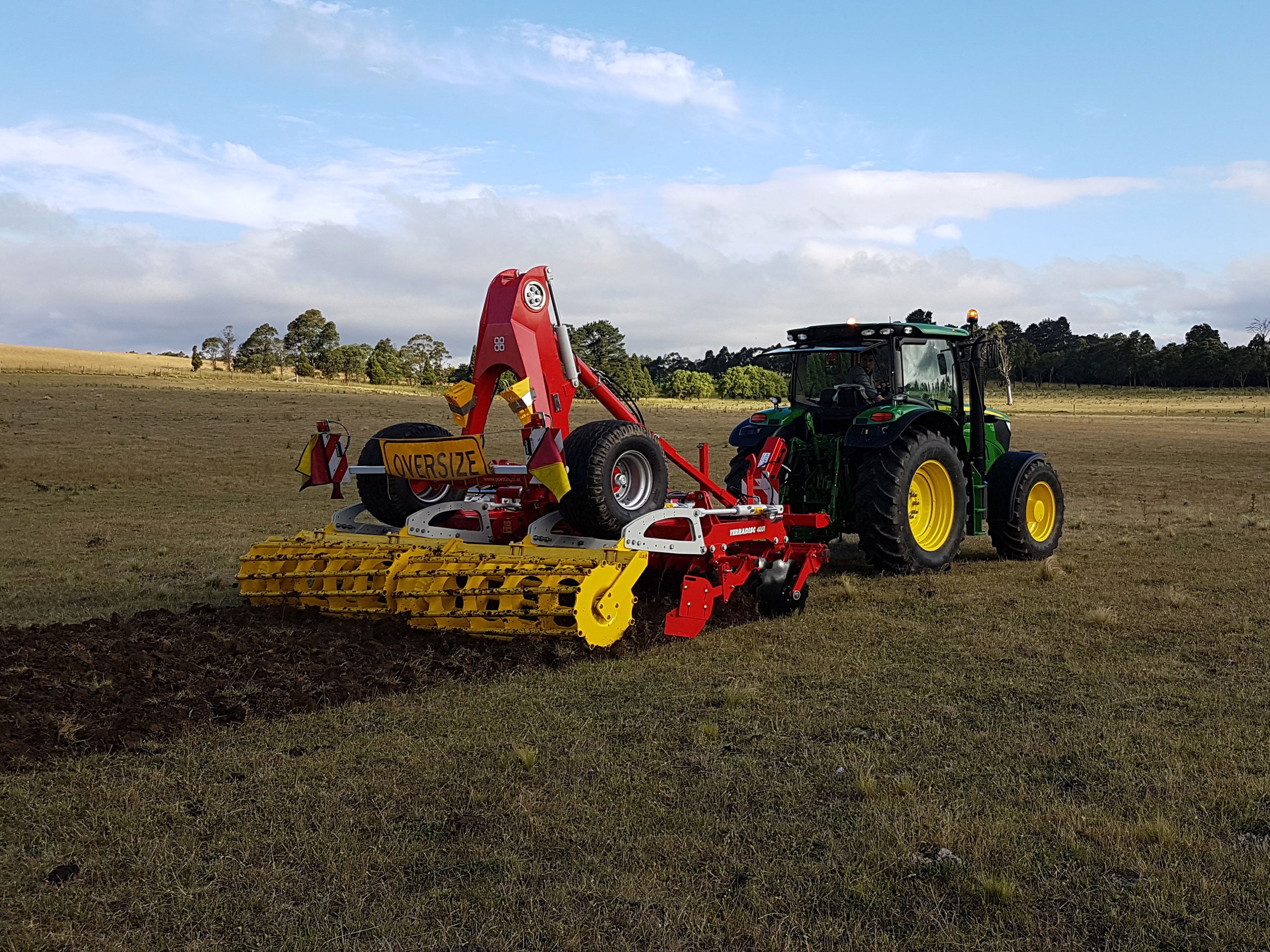 Speed Tiller - Pottinger TerraDisc 4MT Trailed foldable short disc har